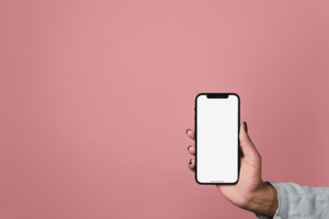 個人スマホを業務利用する「BYOD」とは？メリットとデメリットの双方を解説 - モバイルチョイス050